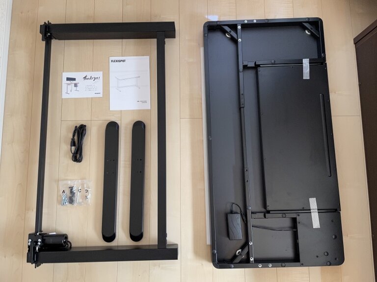 【FLEXISPOT EG8 レビュー】高さを無段階調整できてガラス天板が美しいUSBポート付き電動式スタンディングデスク | ガジェルバ