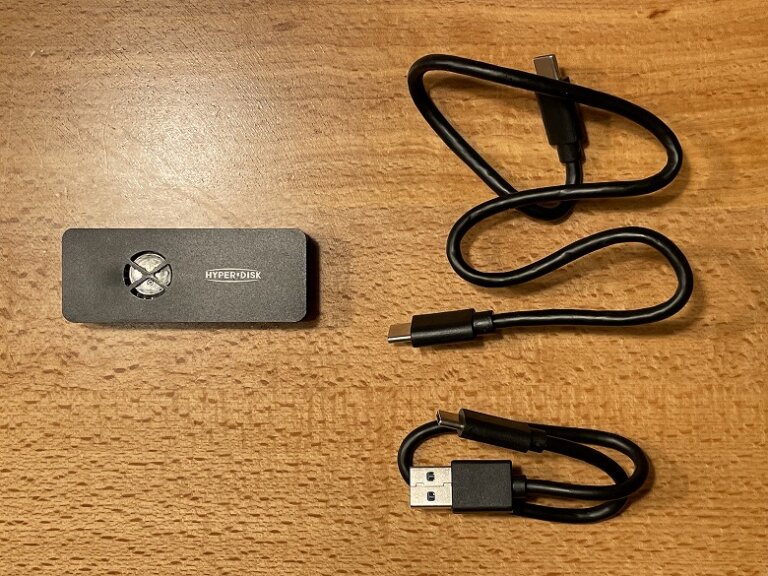 【HyperDisk X レビュー】まさに爆速！コンパクト＆超軽量で光る冷却ファンがクールなポータブルSSD | ガジェルバ