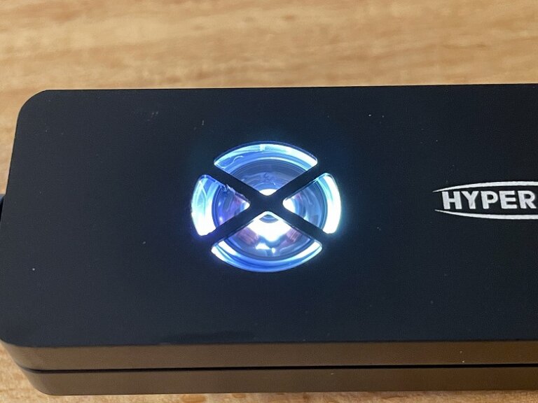 【HyperDisk X レビュー】まさに爆速！コンパクト＆超軽量で光る冷却ファンがクールなポータブルSSD | ガジェルバ