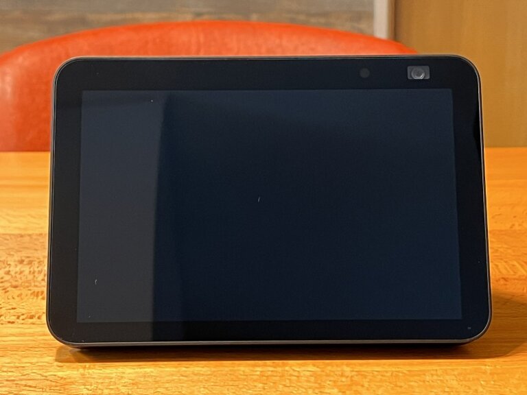【Amazon Echo Show 8 第2世代 レビュー】実用的なサイズ！8インチで動画視聴も快適なスマートディスプレイ | ガジェルバ